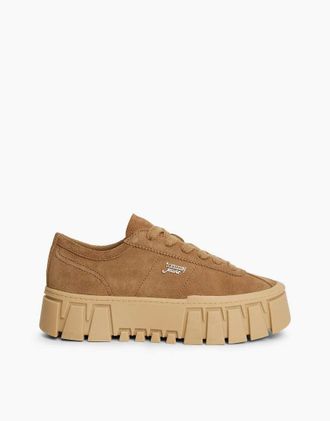 Tommy Jeans Sneaker mit Plateau und Logo aus Wildleder in Braun