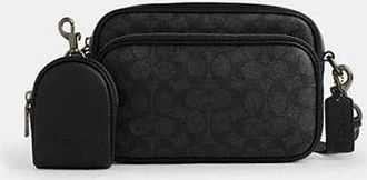 Coach Finlay Umh&auml;ngetasche Aus Signature-Canvas