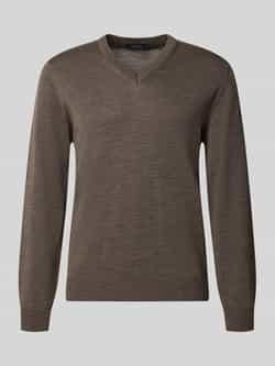 Maerz Regular Fit Strickpullover aus reiner Schurwolle mit V-Ausschnitt