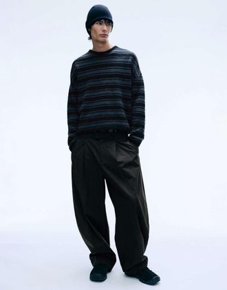 Weekday Chino-Hose mit Barrel-Leg und Karomuster in Braun