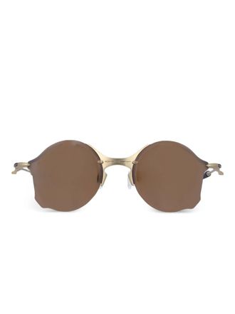 Oakley Runde Sonnenbrille aus Titan - Braun