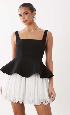 Asos Robe courte avec jupe en broderie anglaise - Noir et blanc-multicolore