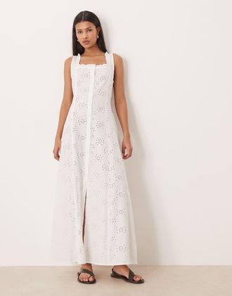 Esm&eacute;e Esmee - Durchscheinendes Maxi-Strandkleid in Wei&szlig; mit Lochstickerei