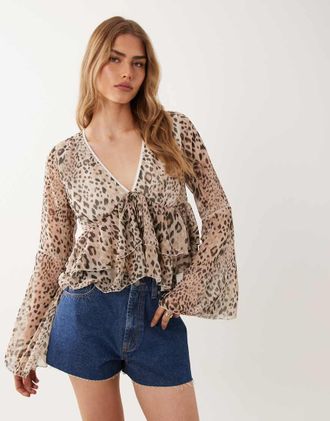 Miss Selfridge Bluse mit Tierfellmuster, ausgestellten &Auml;rmeln und R&uuml;schen-Mehrfarbig