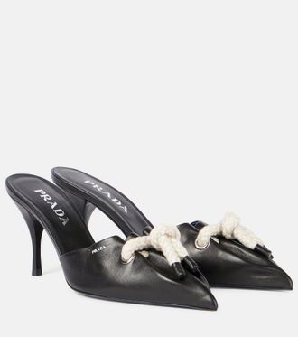 Prada Mules en cuir à logo