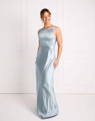 Six Stories Bridesmaid - Satin-Maxikleid in Blassblau mit Wasserfallausschnitt und V-R&uuml;ckenausschnitt