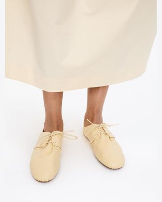 Arket Schn&uuml;rschuh Aus Weichem Leder -Gelb