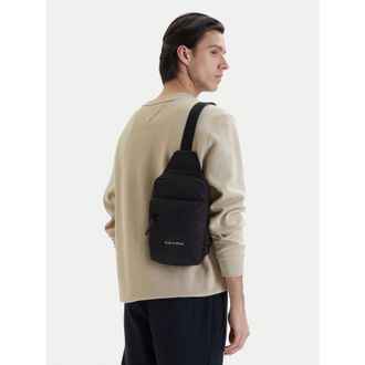 Calvin Klein Umh&auml;ngetasche Calvin Klein Bold Sling LV04D3300G Schwarz