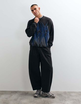 Weekday pull oversize avec motif &agrave; pointes marron fonc&eacute;