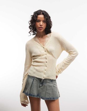 Reclaimed Vintage Strickjacke in Buttermilchgelb mit Spitzenrand