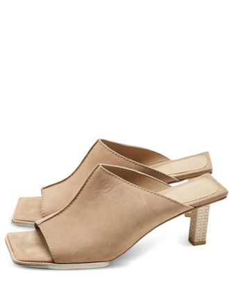 Jacquemus sandales en daim - Tons neutres