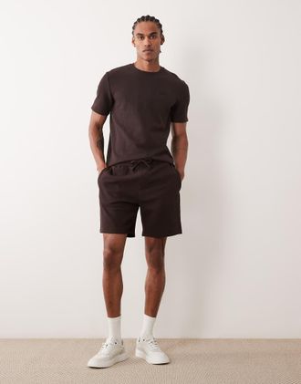HUGO BOSS Lounge-Shorts in Braun mit Waffelstruktur, Kombiteil