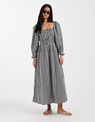 New Look Gesmoktes Midikleid im Milchm&auml;dchen-Stil mit schwarzem Vichy-Karo