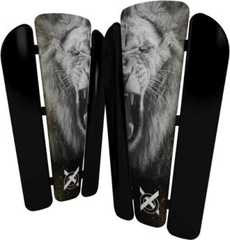 XO Design Bw Lion - Fu&szlig;ball Schienbeinsch&uuml;tzer