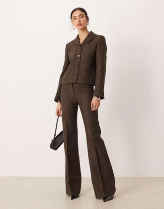 Mango Camila - Pantalon densemble &eacute;vas&eacute; en laine m&eacute;lang&eacute;e avec pli marqu&eacute; &agrave; lavant - Chocolat-Brown