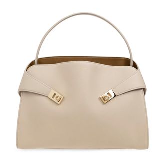 Ferragamo Femme, Sacs, Beige, Taille: ONE Size Hug Medium Handbag
