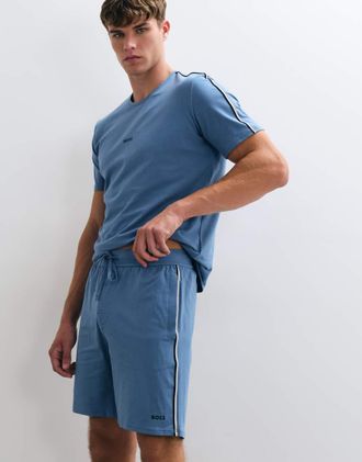 HUGO BOSS short coordonn&eacute;s Unique avec imprim&eacute; logo en bleu