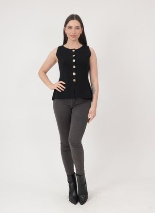 Elara Strickweste