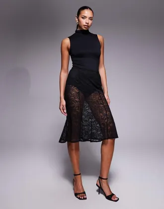 AFRM Jupe longueur genou en dentelle avec short intégré - Noir