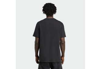 adidas Originals T-Shirt ADIDAS_MARVEL_THANOS T-SHIRT, LOCKER GESCHNITTEN (1-tlg)