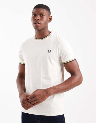 Fred Perry T-shirt avec bords à doubles liserés - Écru-Blanc