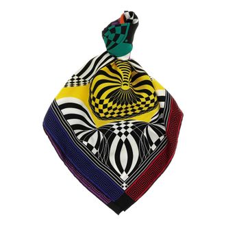 Versace Femme, Accessoires, Multicolore, Taille: ONE Size Foulard en twill de soie 90x90 imprim&eacute; Th&eacute;&acirc;tre