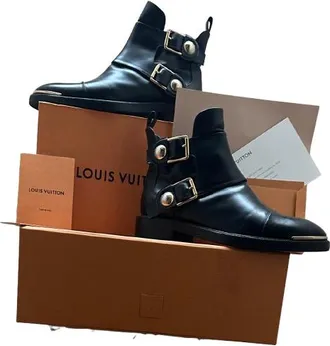 Louis Vuitton Black Leather Ankle Boots Size 39