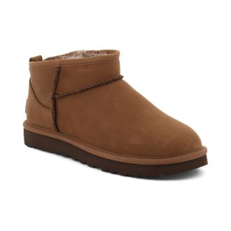 UGG Classic Ultra Mini Nubuck - Femme - Chaussures - Brun - Taille: 40 EU