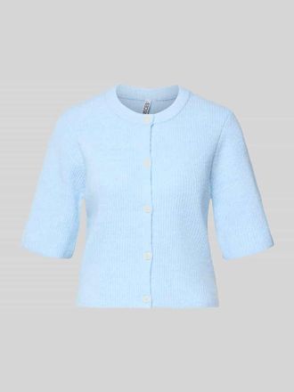 Pieces Boxy Fit Strickjacke aus Rippstrick Modell SILLY