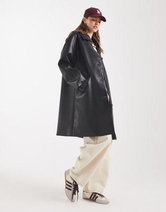 Asos Car Coat in Schwarz mit Leder-Optik