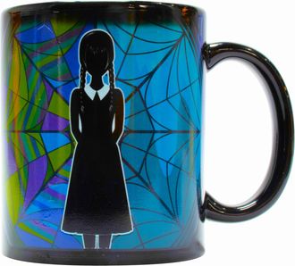 Blue Sky Studios Wednesday Farbwechsel-Kaffeetasse, w&auml;rmeaktiviert, Ophelia Hall Buntglas-Fenster-Design, Lizenzprodukt und Geschenk