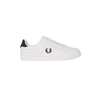 Fred Perry Wei&szlig;er Tennisschuh mit Lorbeerkranz - - Shoes - Herren - Wei&szlig; - 40 1/2 EU