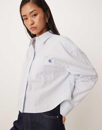 Calvin Klein Jeans Locker geschnittene Hemdbluse aus Baumwoll-Popeline in Blau mit Nadelstreifen