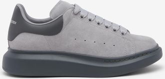Alexander McQueen Oversized-Sneaker - Item 553680WWAAR1715