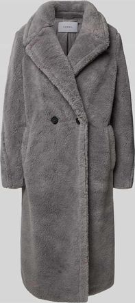 Comma Mantel aus Teddyfell mit Reverskragen