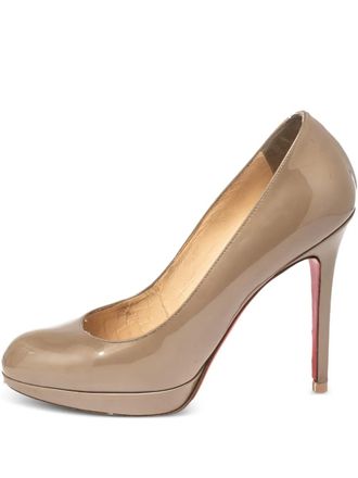 Christian Louboutin escarpins en cuir verni 105 mm - Tons neutres