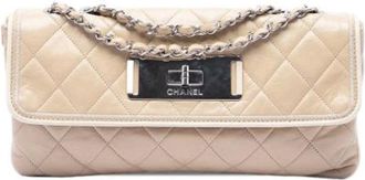 Chanel Sac bandouli&egrave;re matelass&eacute; vintage doccasion - Femme - Pre-owned - Beige - Taille: ONE Size