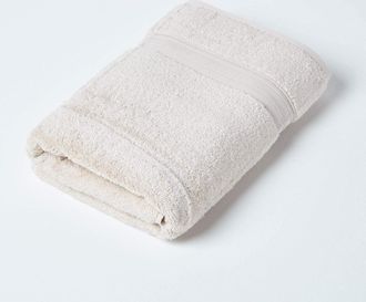 Homescapes hellbraunes Badehandtuch aus 100% Supima-Baumwolle mit 550 g/qm, hochwertiges Zero-Twist-Duschhandtuch 70 x 130 cm, beige