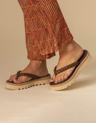Havaianas Tongs fines pointues style boh&egrave;me - Marron-Brown