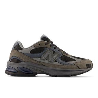 New Balance Unisexe 2010 en Gris/Noir, Cuir, Taille 40.5 Large