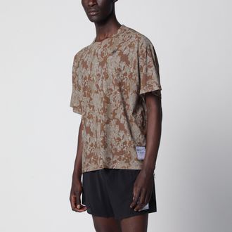 SATISFY Space-O T-Shirt in Camouflage aus perforiertem Micro-Jersey