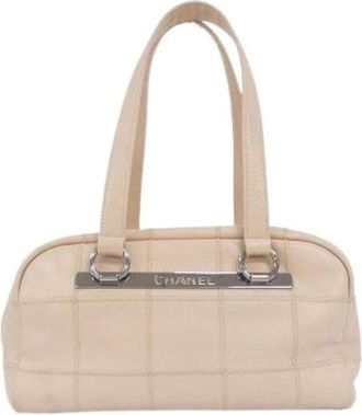 Chanel Sac bandouli&egrave;re en cuir de veau grain&eacute; Pre-owned - Femme - Pre-owned - Beige - Taille: ONE Size