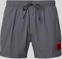 HUGO BOSS Badeshorts mit Label Patch Modell DOMINICA