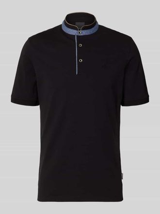 Bugatti Regular Fit Poloshirt mit Stehkragen und Logo-Stitching