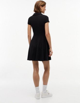 Tommy Jeans Polokleid TJW RIB F&F POLO MINI DRESS EXT Baumwollmischung, figurbetont, in gerippter Struktur