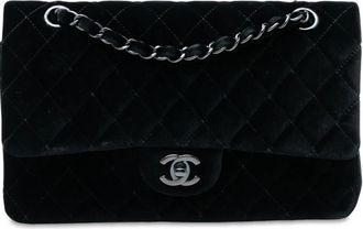 Chanel Hobo Bags - Medium Classic Velvet Double Flap - Gr. unisize - in Schwarz - für Damen