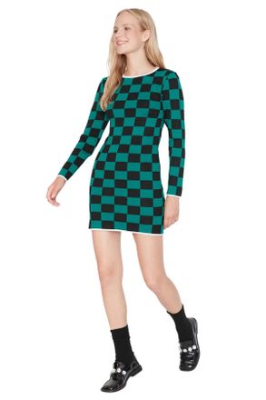 Trendyol Damen Midi Bodycon Fitted Plus Size Dress Kleid, Schwarz, M EU