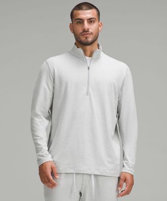lululemon Soft Jersey Oberteil mit halblangem Rei&szlig;verschluss f&uuml;r M&auml;nner - Gr&ouml;&szlig;e 2XL in Heathered Vapor/Heathered Silver Drop