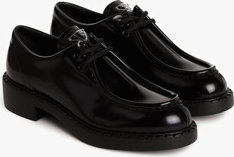 Prada Chaussures &agrave; lacets en cuir bross&eacute;