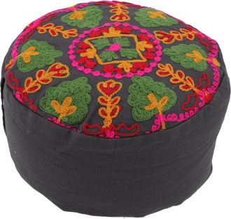 Guru Shop Besticktes Meditationskissen mit Dinkelf&uuml;llung, Yoga Kissen, Yogakissen, Sitzkissen, Bodenkissen, Dekokissen - Schwarz, Baumwolle, 15x29x29 cm